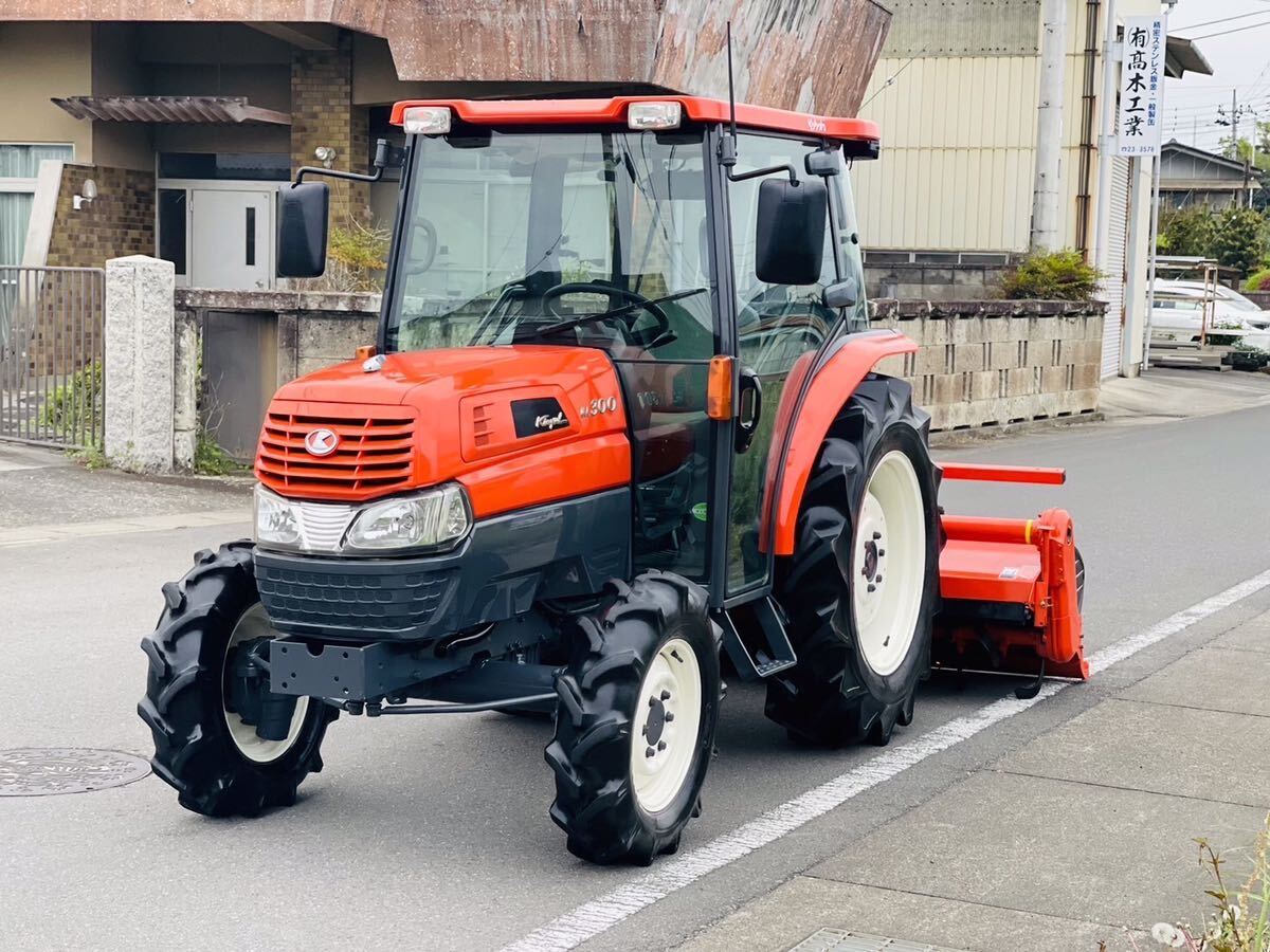 【目立った傷や汚れなし】 KL300 Kingwel.キングウェル クボタトラクター KUBOTA 30馬力 4WD パワステ 使用時間 524H クボタロータリー型式:RL8K の落札情報 ...