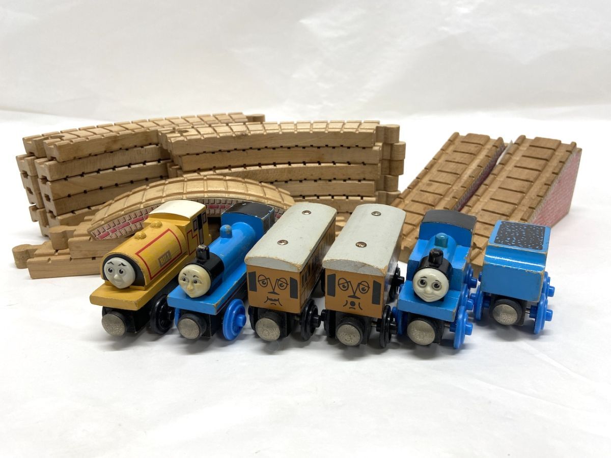 【やや傷や汚れあり】【E995】木製 きかんしゃトーマス まとめ売り レーン 遊び 玩具 組み立て 車両 パーツ コレクション bの落札情報詳細 - ヤフオク落札価格検索 オークフリー