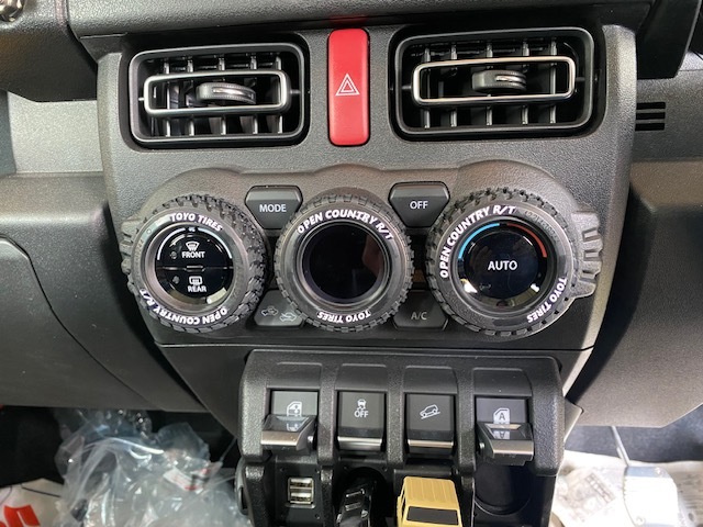 【未使用】ガレージメカニック ジムニーJB64 シエラJB74 エアコンダイヤル タミヤSP1427タイヤ加工 オープンカントリーMTホワイトレター付 3本1台分の落札情報詳細 - ヤフオク ...