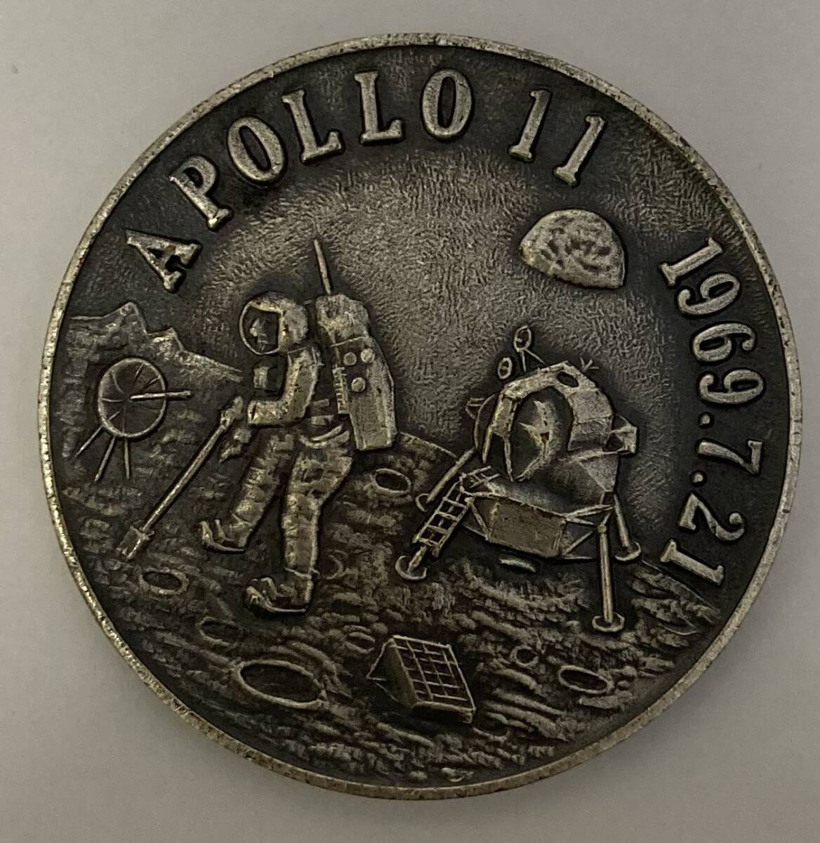 【未使用】1円～【保管品】人類初の月着陸記念メダル APOLLO11 .1969.7.21 アポロ11号の落札情報詳細 - ヤフオク落札価格検索 オークフリー