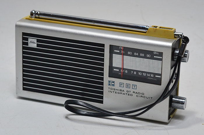 【目立った傷や汚れなし】☆☆☆ Toshiba IC-70 FM/AM 2BAND RADIO (レア初期型GTラジオ） ☆☆☆の落札情報詳細 - Yahoo!オークション落札価格検索 オークフリー