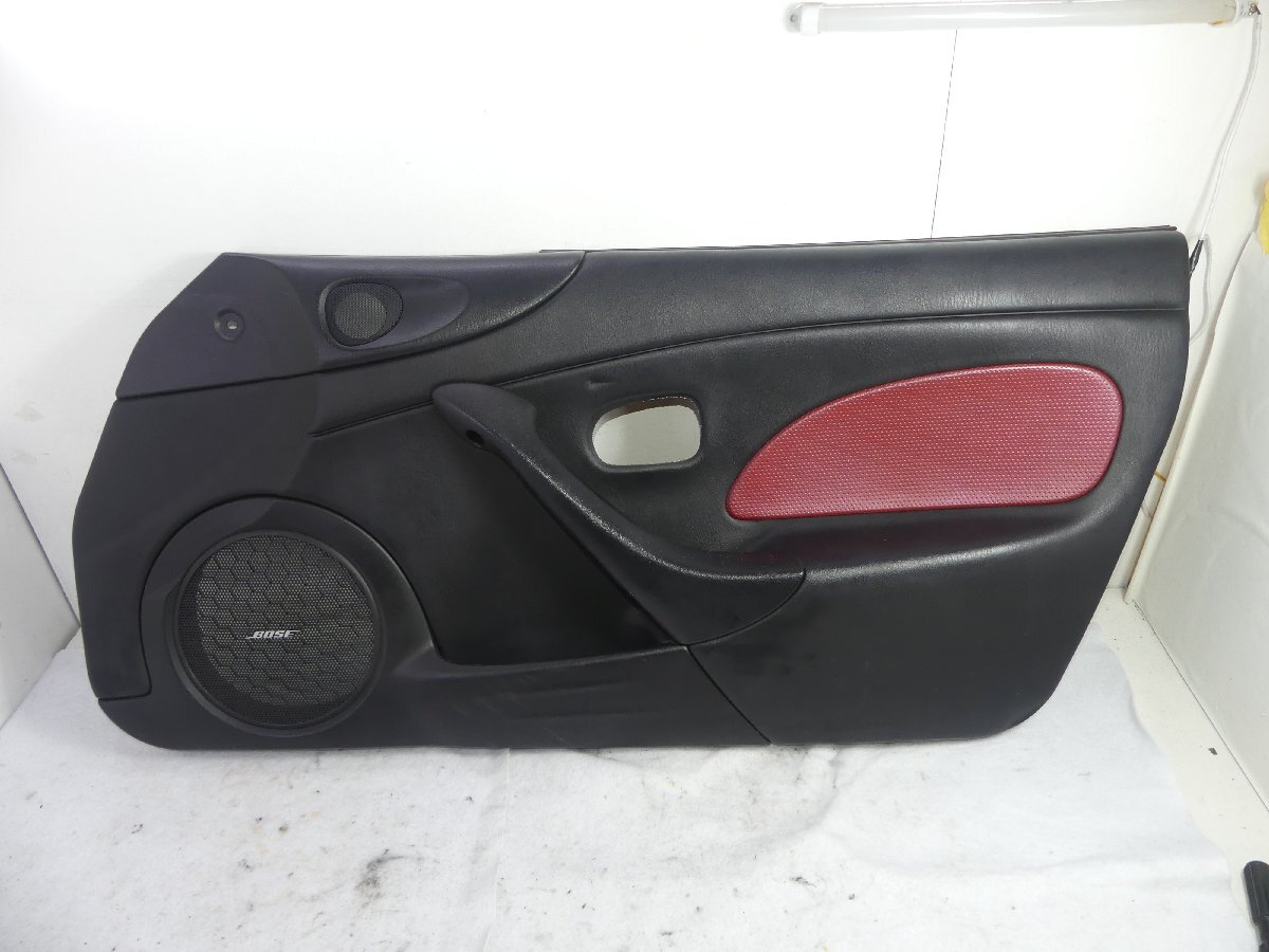 【やや傷や汚れあり】A4684 H マツダ ロードスター NB8C RS-Ⅱ マニュアル F6 純正 ドアトリム カバー 内張り ドア パネル BOSE 赤 運転席 右 N068 420D ...