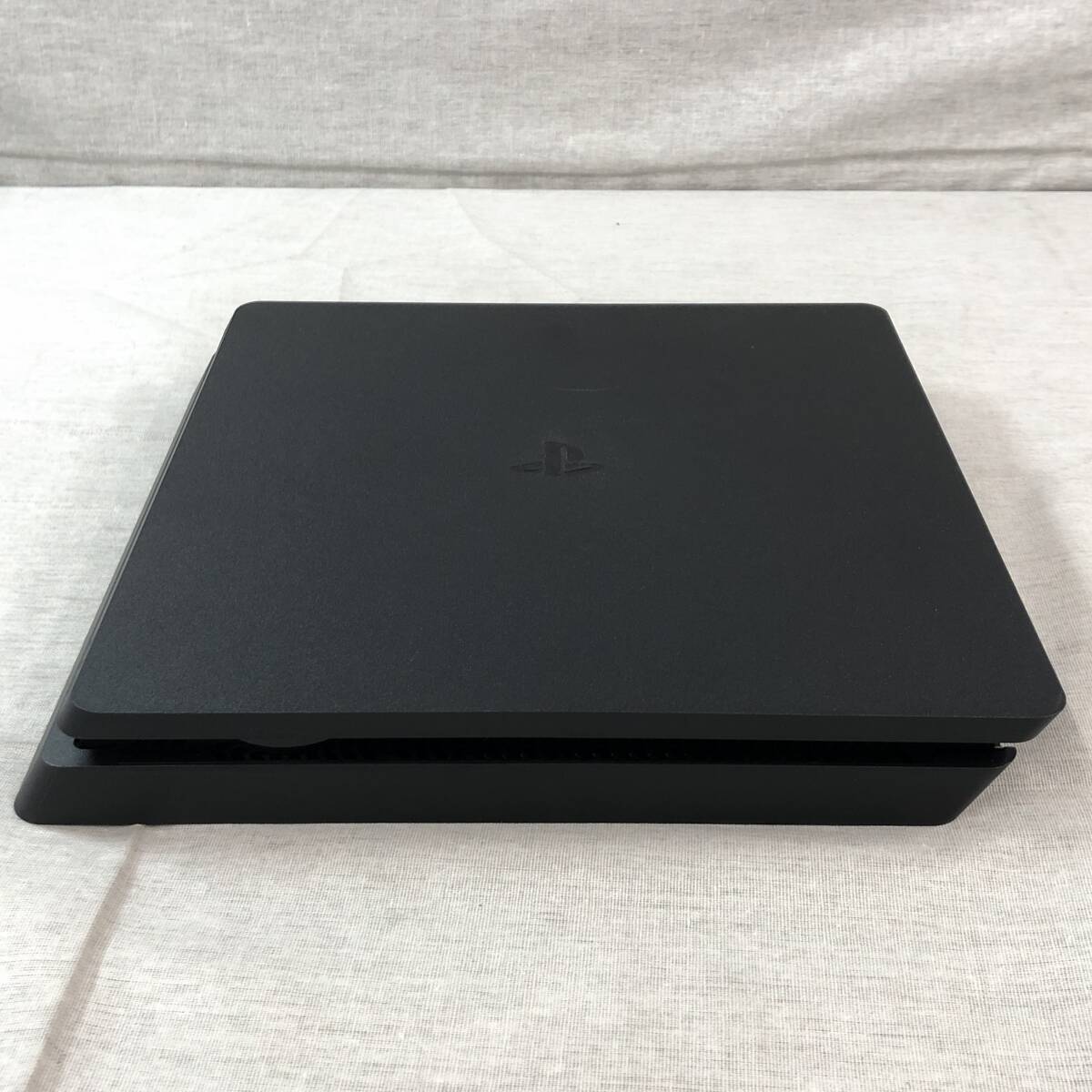 【目立った傷や汚れなし】PlayStation 4 ジェット・ブラック 500GB (CUH-2200AB01)の落札情報詳細 - Yahoo!オークション落札価格検索 オークフリー