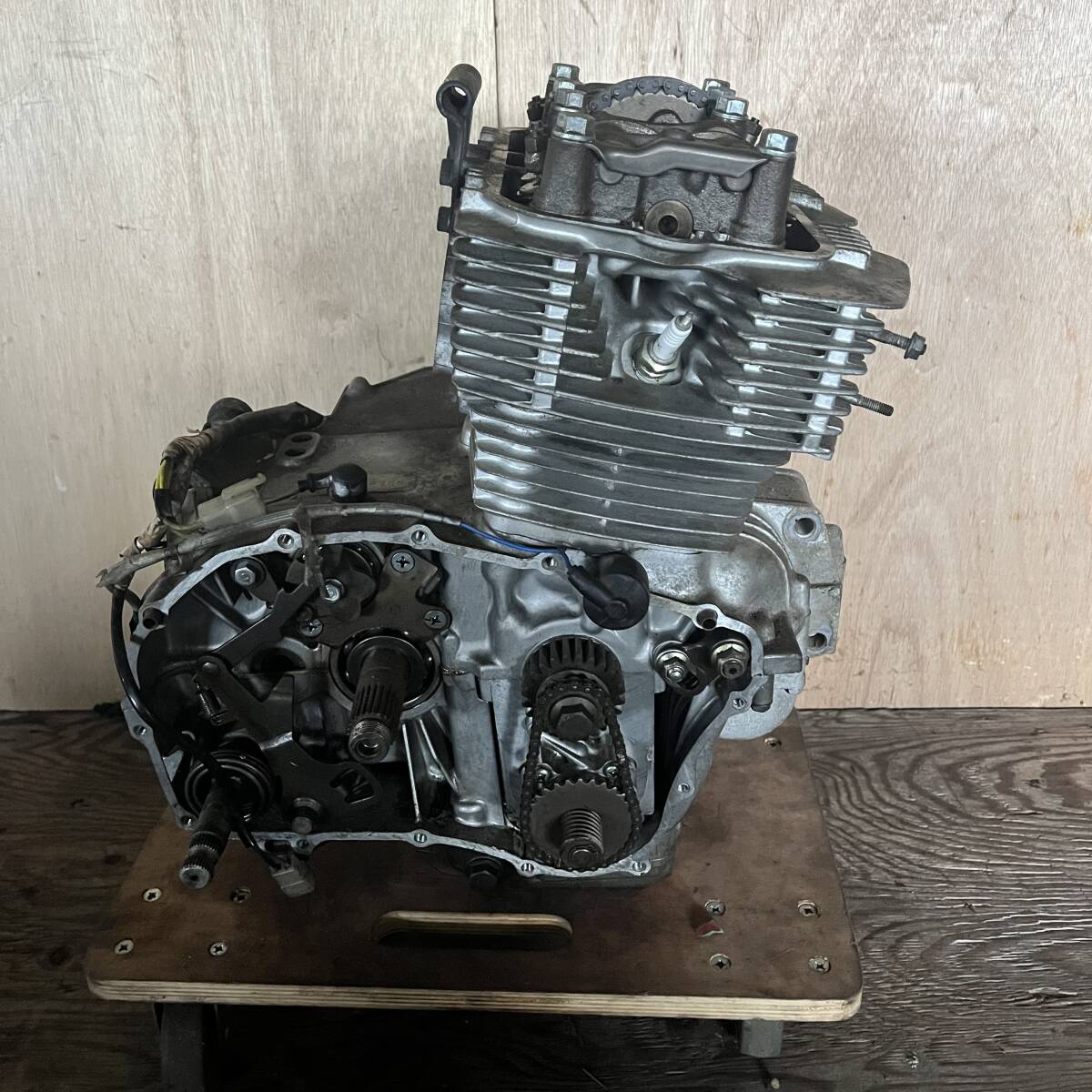 【目立った傷や汚れなし】国内物 ホーク HAWK CB250T 実働エンジン の落札情報詳細 - Yahoo!オークション落札価格検索 オークフリー