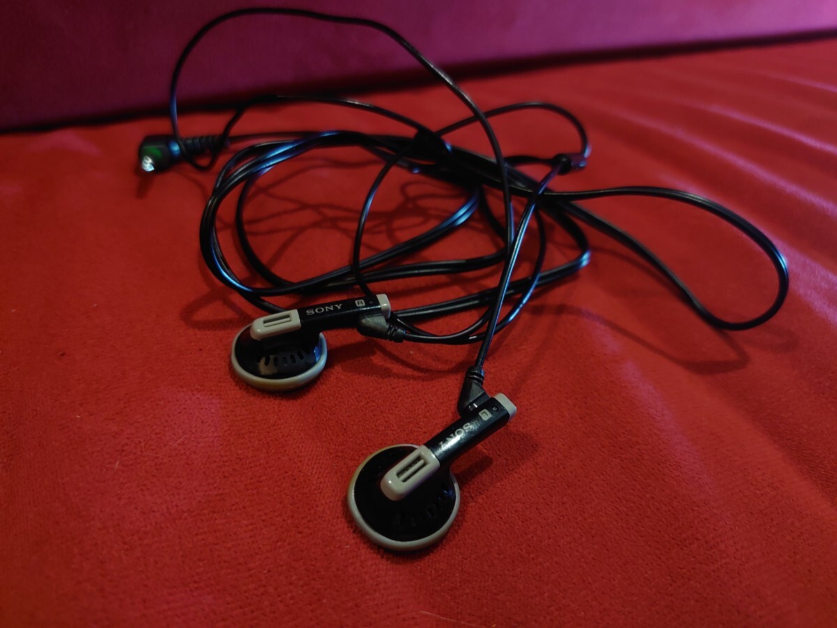 【目立った傷や汚れなし】【SONY】MDR-E706 EARPHONE ソニー イヤホン イヤフォン CD WALKMAN ウォークマン の ...