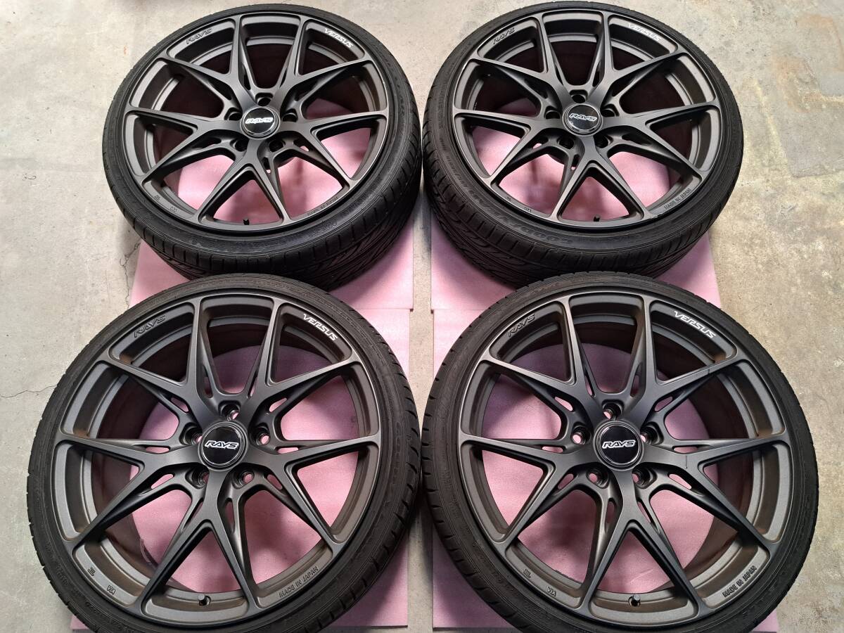 【目立った傷や汚れなし】【良品/2022年製/ホイールのみ4本】 RAYS ベルサス VV21S 19×8.0J +38 5H114.3 アルファード ヴェルファイア ハリアー 60プリウス等 ...