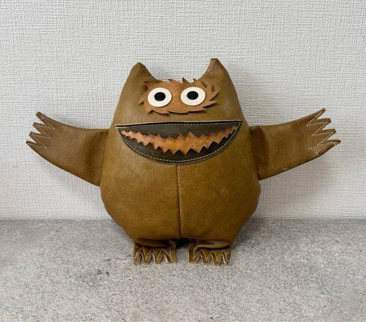 【目立った傷や汚れなし】60's NAUGA HYDE MONSTER ナウガハイド ナウガ モンスター ビンテージ オリジナル ドール イームズ ハーマンミラー ミッドセンチュリー 50sの ...