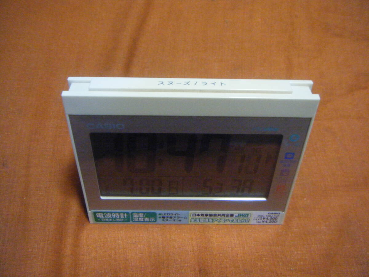 【やや傷や汚れあり】 カシオ DQL-120J-7JF 電波時計 目覚まし時計 CASIO の落札情報詳細 - Yahoo!オークション落札 ...