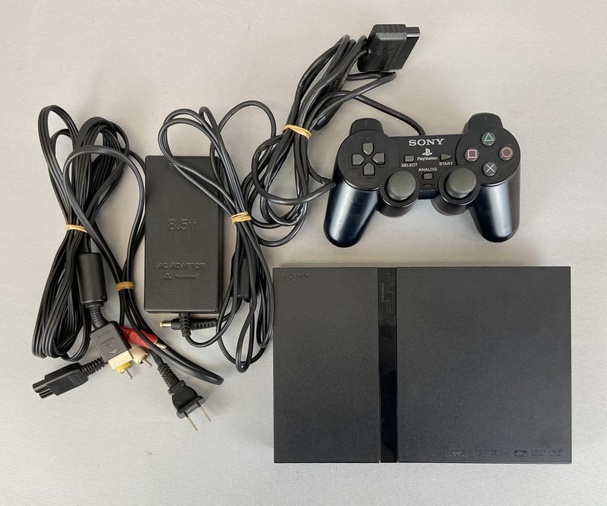 【傷や汚れあり】B4上C8 SONY ソニー PS2 本体 SCPH-70000 コントローラー SCPH-10010 プレステ2 ...