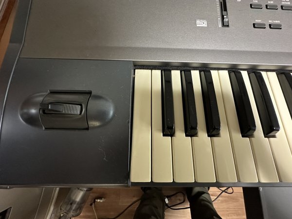 【傷や汚れあり】KORG コルグ シンセサイザー 電子ピアノ キーボード N264 100V 76鍵 ジャンク 1部破損あり 全鍵盤音出し確認 ...