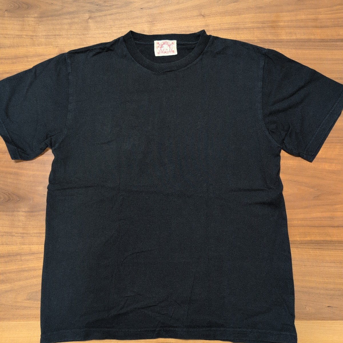 【目立った傷や汚れなし】(1)EVISU エウ゛ィス 半袖Tシャツ 無地 黒 BLACK ブラック サイズ38 シンプル 半袖の落札情報詳細 - Yahoo!オークション落札価格検索 オークフリー