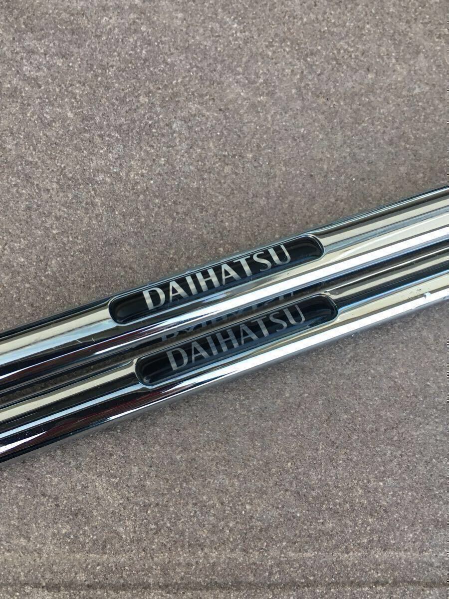 【傷や汚れあり】【DAIHATSU】ダイハツ純正 メッキ ナンバーフレーム 前後2枚セットの落札情報詳細 - Yahoo!オークション落札価格 ...