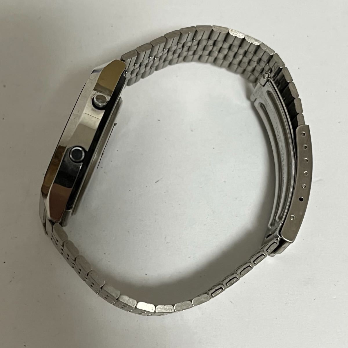 【目立った傷や汚れなし】和822B★ CASIO 675846 S830 カシオ デジタル 腕時計 ウォッチ メタルバンド メンズ ネイビーの落札情報詳細 - Yahoo!オークション落札価格 ...