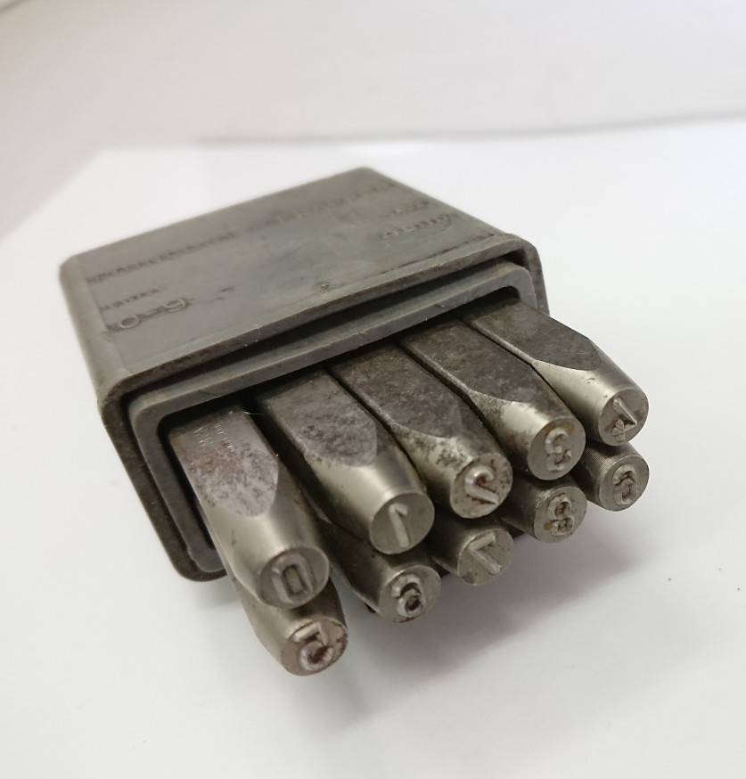 ★極上中古♪ STEMPA スイス製 高級 数字刻印 0～9 ／ 4.0mm ④ 送料安520円！ スタンプ ポンチ 逆字 ナンバー Marking Punch Setの落札情報詳細 ...