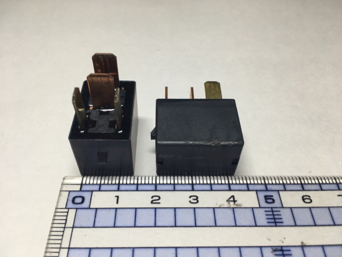 20051943CP ミツビシ 車から OMRON オムロン 純正 リレー 2個 MR515993 未テスト【送料198円】の落札情報詳細 ...