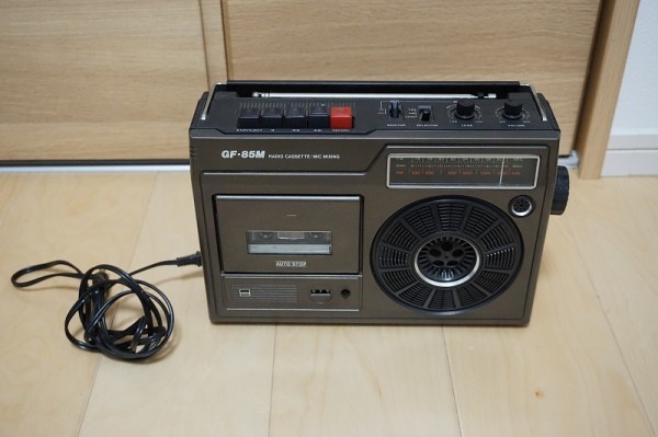 動作確認済み★SHARP(シャープ) ラジオ付きステレオ テープレコーダー GF-85M アンティーク ビンテージ KOJIMA 入手困難 ジャンク テープ付の落札情報詳細 - Yahoo ...