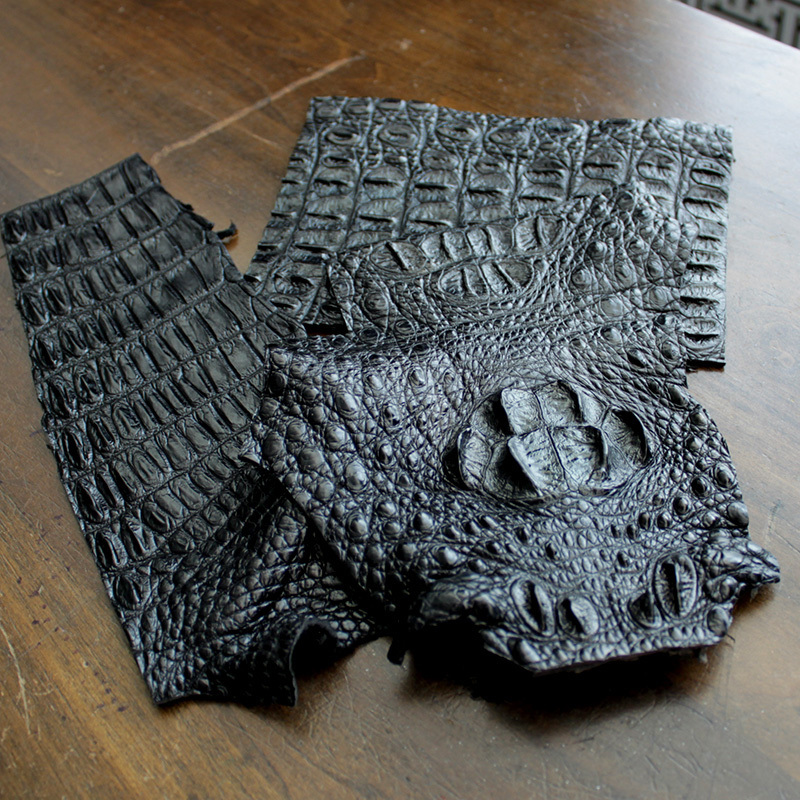 【新品】格安革はぎれ1品限定！ / ワニ革・クロコダイルレザー 黒 / シャムクロコ・クラウンホーンバック部位3枚 SN4の落札情報詳細 - Yahoo!オークション落札価格検索 オークフリー