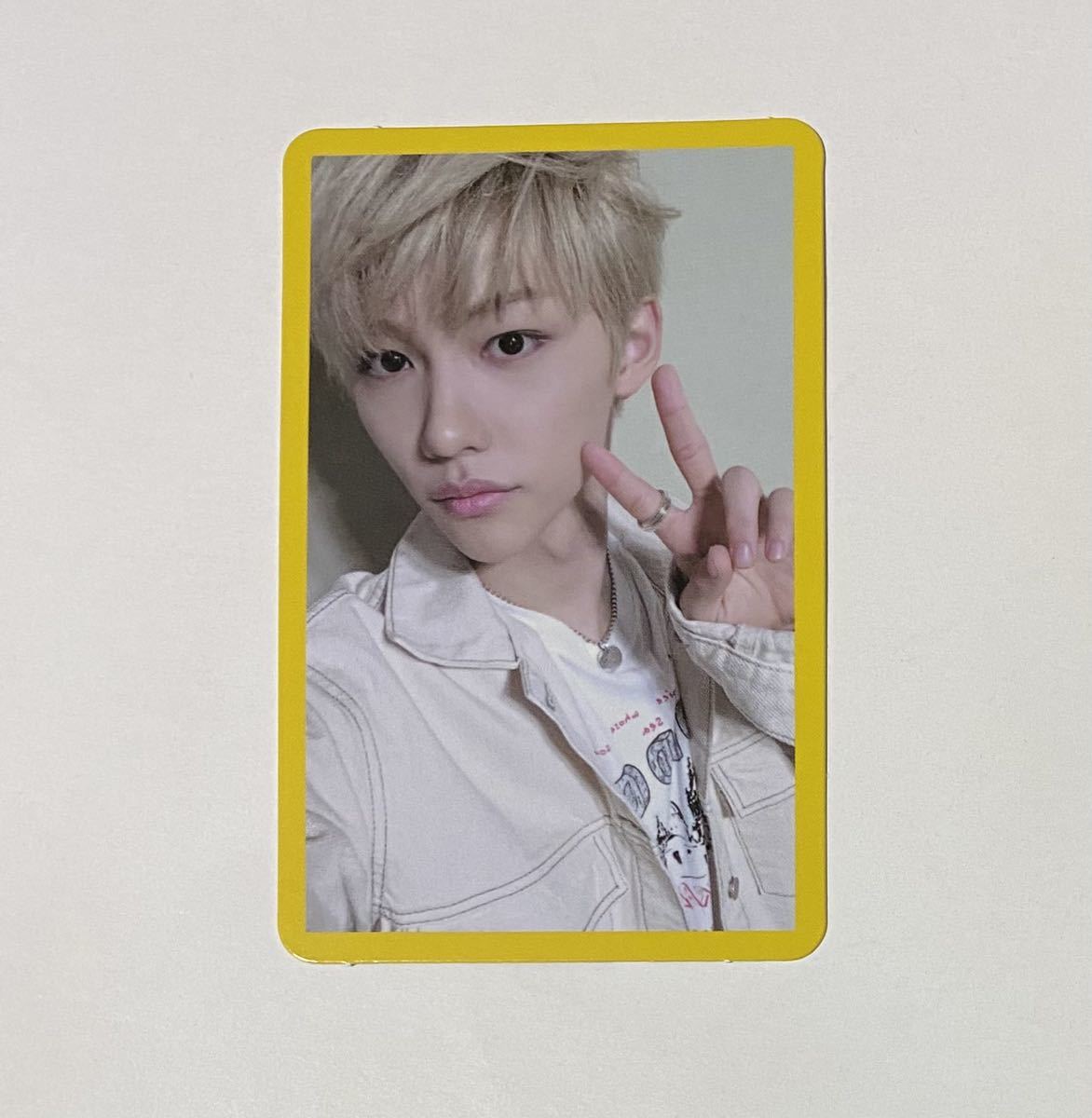 【やや傷や汚れあり】Stray Kids フィリックス CLE 2 : YELLOW WOOD トレカ Felix Photocard スキズ ...