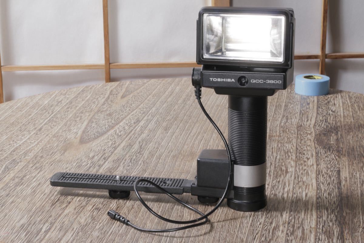【やや傷や汚れあり】東芝 TOSHIBA グリップストロボ QCC-3800 ガイドナンバー実測38 マニュアルfull〜1/64の7段 外光オート3段 の落札情報詳細 - Yahoo ...