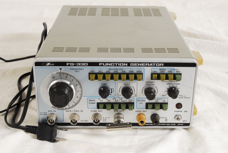 80 DAGATRON FG-8202 2MHz SWEEP/FUNCTION GENERATOR★1021-344 の落札情報詳細| ヤフオク落札価格情報 オークフリー