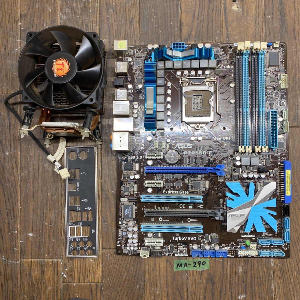 【傷や汚れあり】MA-290 激安 マザーボード ASUS P7P550-E LGA1156 BIOS立ち上がり確認済み ジャンクの落札情報 ...