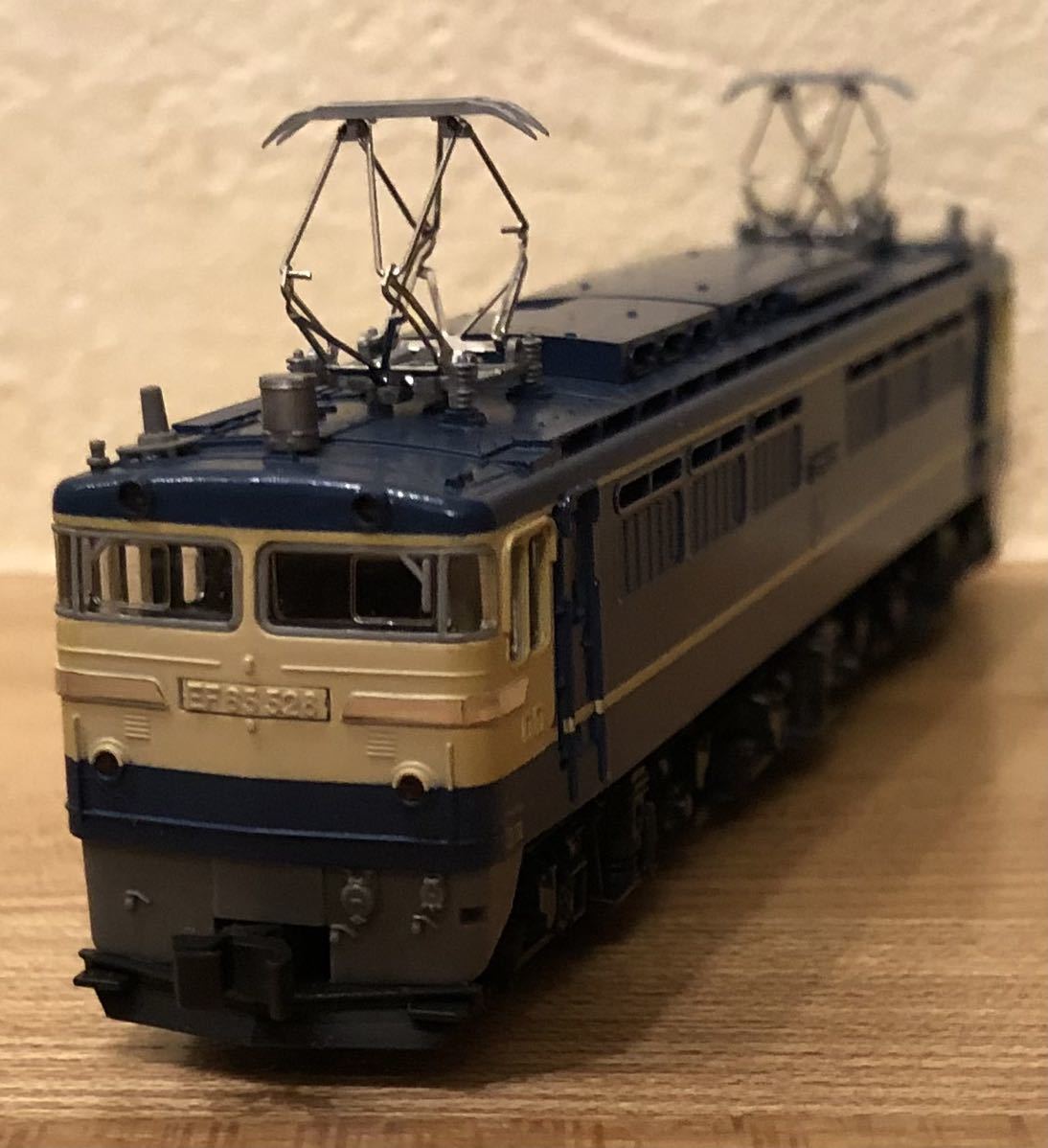 【目立った傷や汚れなし】KATO JR/国鉄 EF65-528 500番台 フライホイール搭載 直流電気機関車 その5の落札情報詳細 - ヤフオク落札価格検索 オークフリー