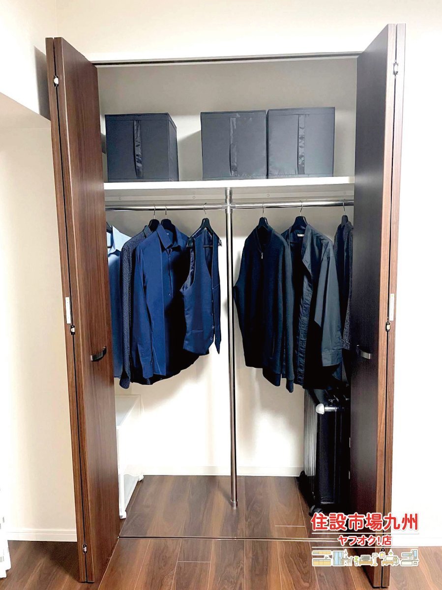 【目立った傷や汚れなし】★1円スタート!!★O2G2_hh モデルR展示設置品 FUKAWA W1340・折戸・クローゼットドア 上下レール ...