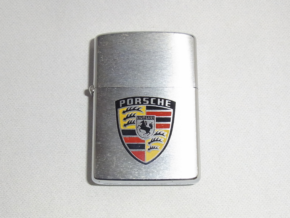 【未使用】ZIPPO ポルシェ PORSCHE エンブレム フラットボトム #200FB イタリック体ロゴ ヴィンテージ （ビンテージ ...