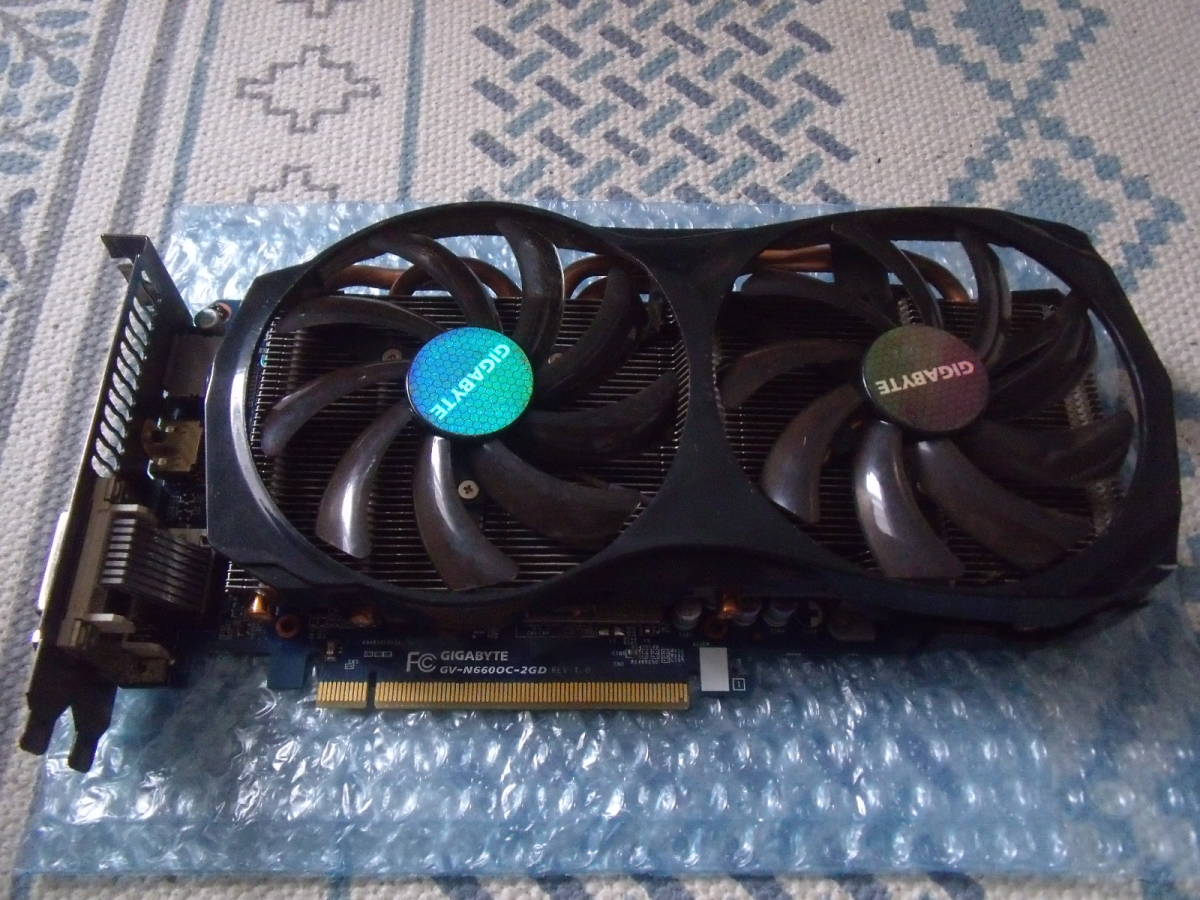 【やや傷や汚れあり】【送料込み・即決】GIGABYTE GV-N660OC-2GD GeForce GTX660 2GB GDDR5 PCI-Express DVI-I DVI-D HDMI ...