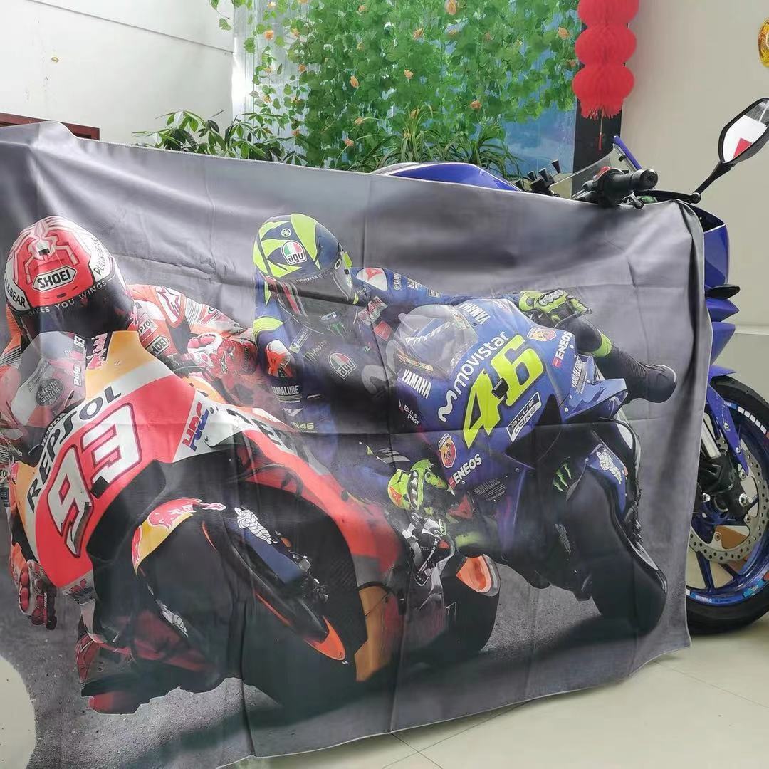 【未使用】★アウトレットセール★ 新品 100 x 150 cm 壁掛け タペストリー マルク・マルケス VS バレンティーノ・ロッシ 93 ...