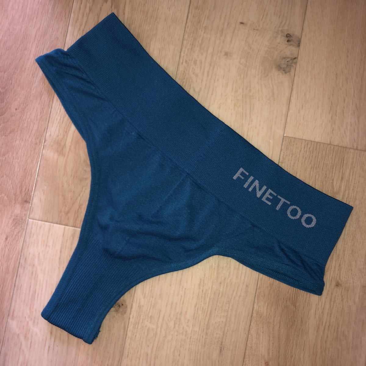 【未使用】FINETOO ショーツ Tバック 下着 L ブルー 青 アンダーショーツ ブラジリアン ビキニ 新品 パンツ パンティ ビーチ ...