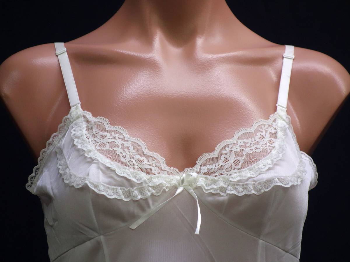 【目立った傷や汚れなし】7895★B80 スリップ Marbee マービー 胸元フリフリレースの落札情報詳細 - ヤフオク落札価格検索 オークフリー