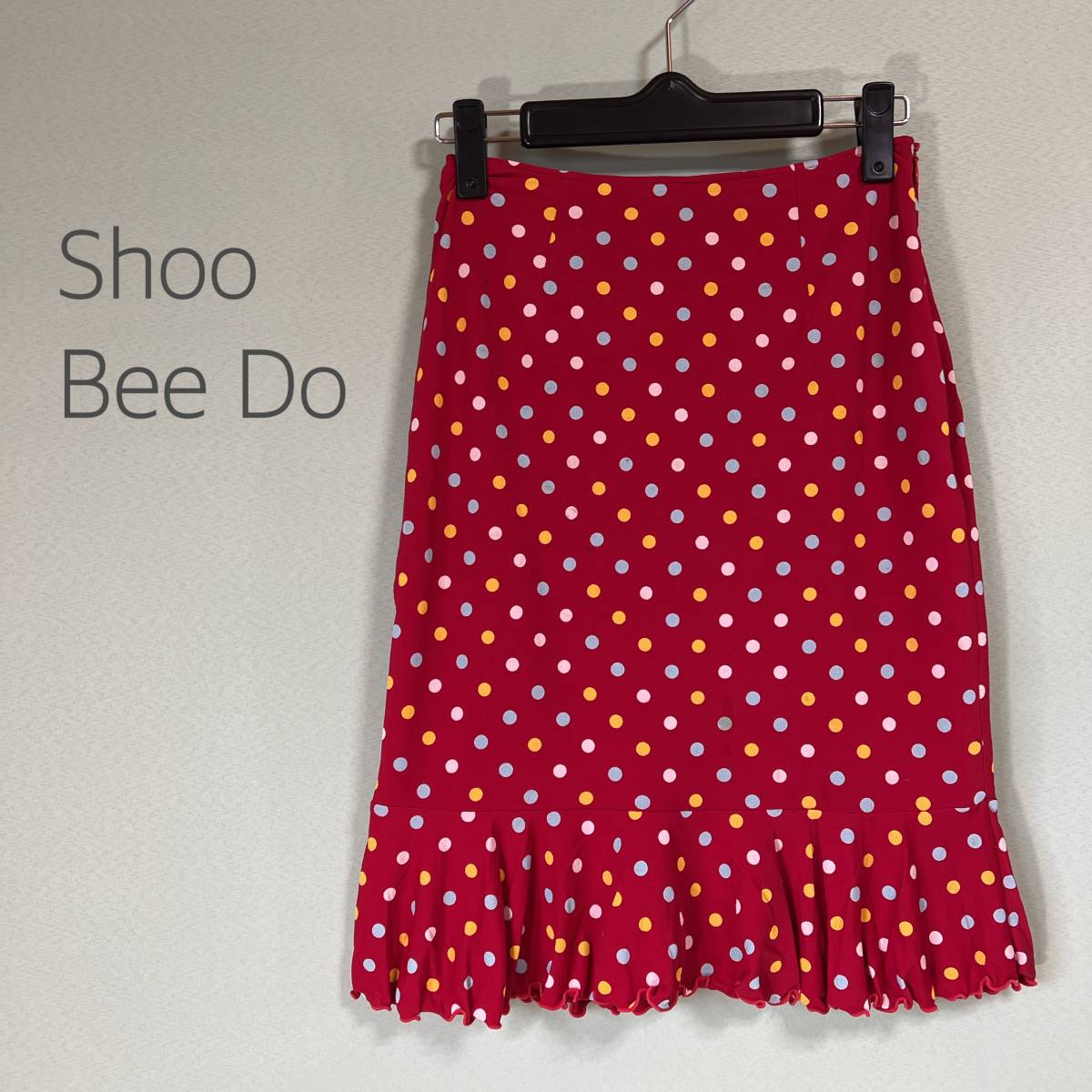 【傷や汚れあり】【格安】 Shoo Bee Do タイトスカート スカート レディース Mサイズ相 赤色 ドット柄 レトロデザイン すそフリル ...
