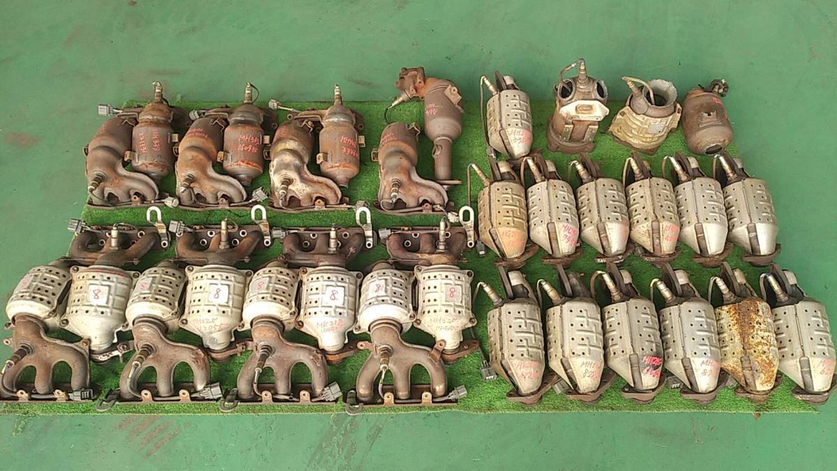 【傷や汚れあり】スズキ K6A-DE K6A-DET R06A-DE M13A M15A K12B 触媒 コンバーター 32個セット ⑧の落札情報詳細 - ヤフオク落札価格検索 オークフリー