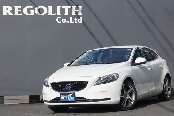 【走行距離 75,720 km】ボルボ V40 D4 SE 内外美車/機関良好/修復歴無し/車検R5年5月【17インチAW/黒革/HDDナビ/ブルートゥース/DVD/Bカメラ/ドラレコ/ETC ...