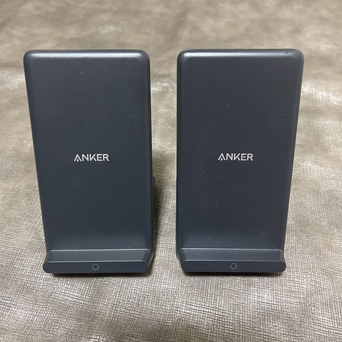 【目立った傷や汚れなし】Anker PowerWave Stand A2524の落札情報詳細 - ヤフオク落札価格検索 オークフリー