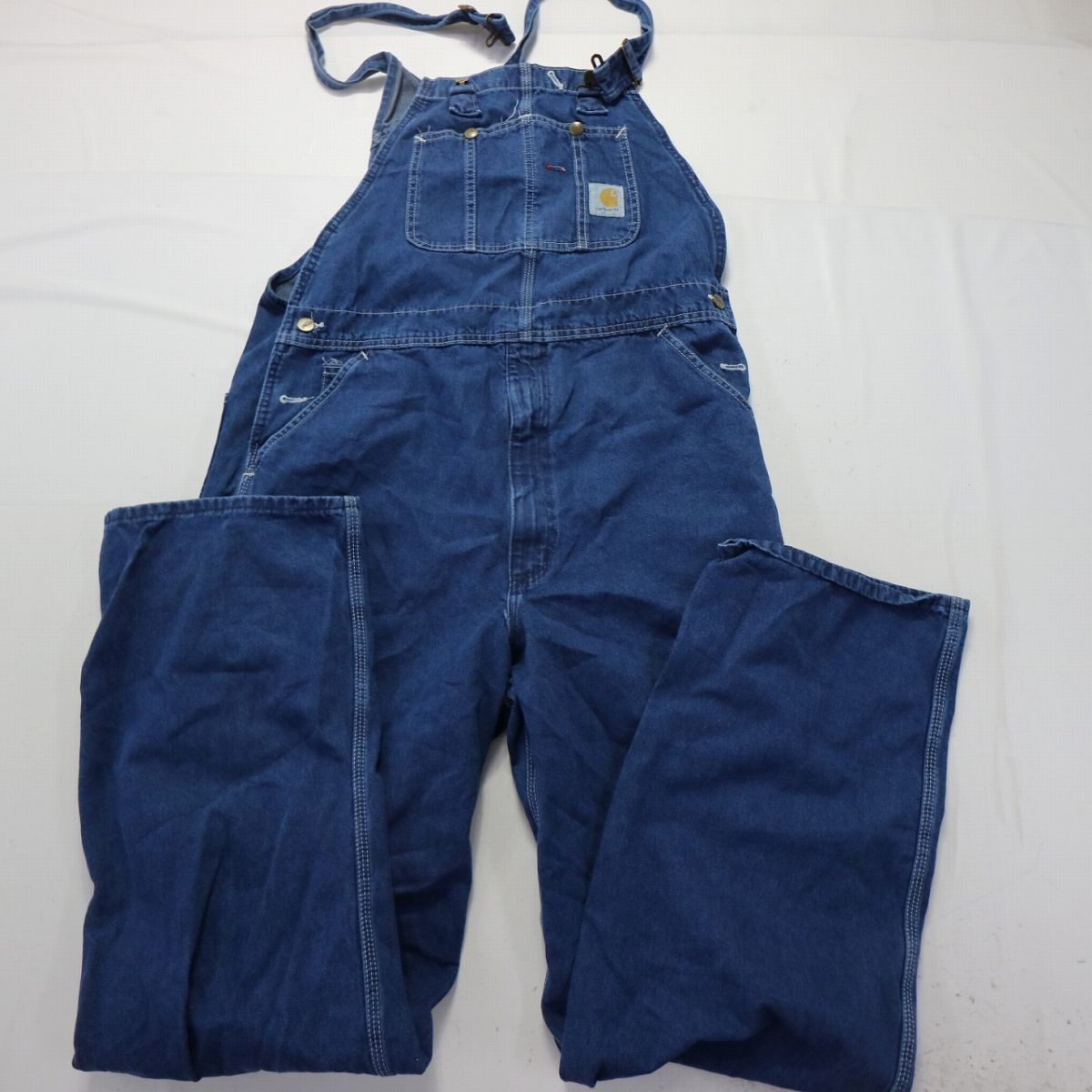 【やや傷や汚れあり】 カーハート オーバーオール set ダック地 デニム地 ワンポイントロゴ 他 (メンズ38) 3枚セット売り 古着 1円 ...