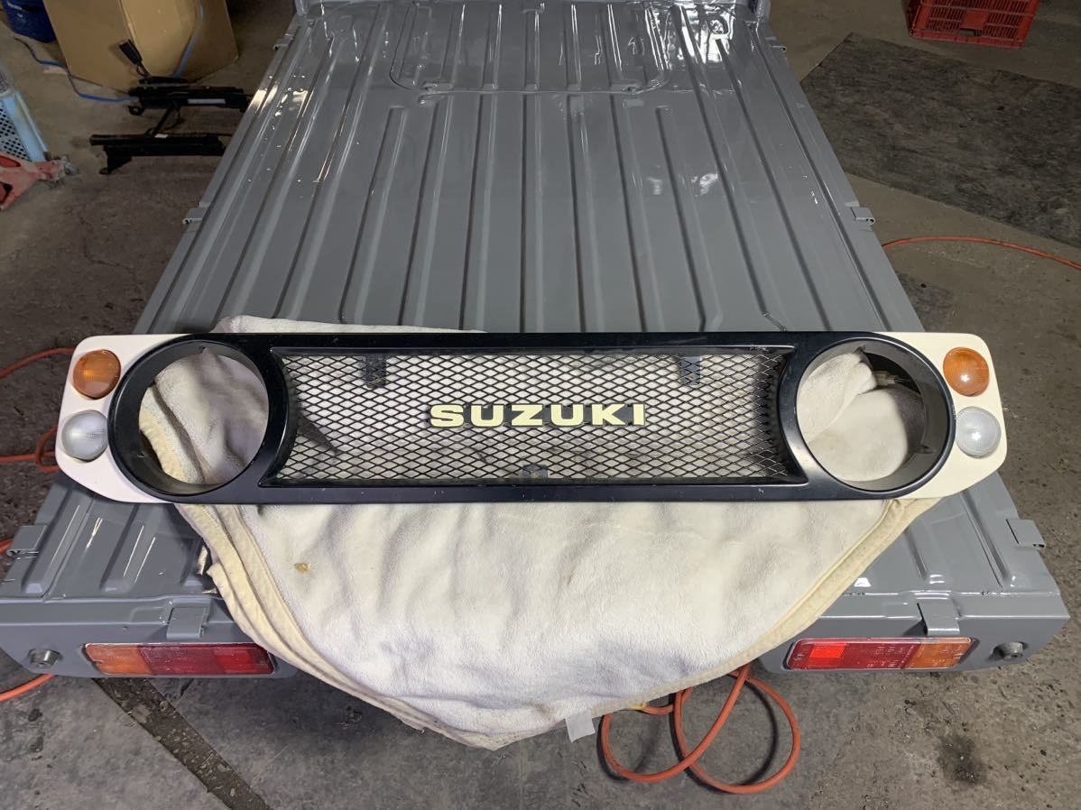 【傷や汚れあり】希少 スズキ ジムニー フロントグリル JA12 JA22 SSグリル ジムケンタックの落札情報詳細 - ヤフオク落札価格検索 オークフリー