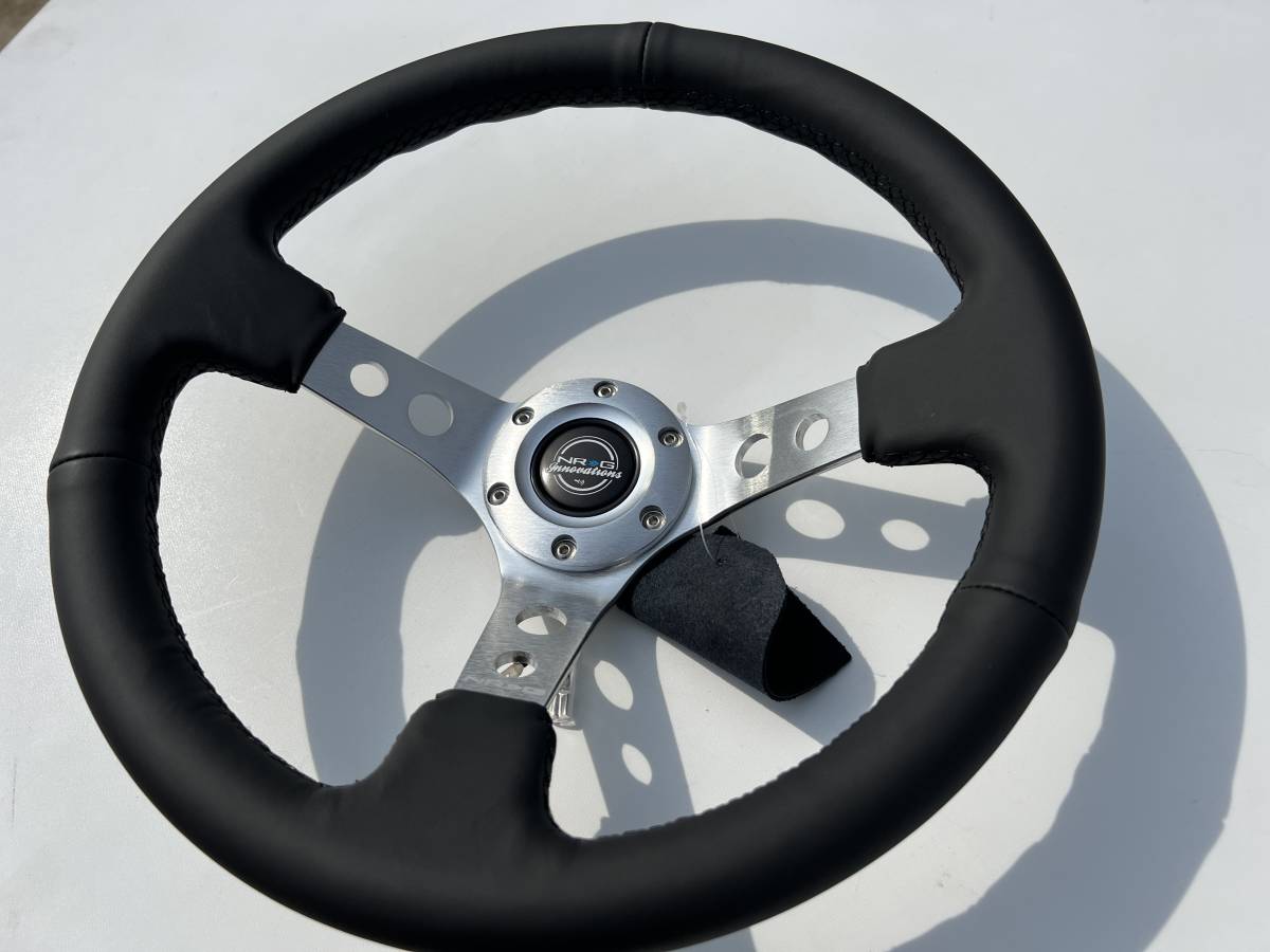 【未使用】NRG 35Φ 3インチ ディープデッシュ ブラックレザー シルバースポーク 銀 USDM ドリフト ワイスピ 旧車 RST006SL 正規輸入品 即納の落札情報詳細 - Yahoo ...