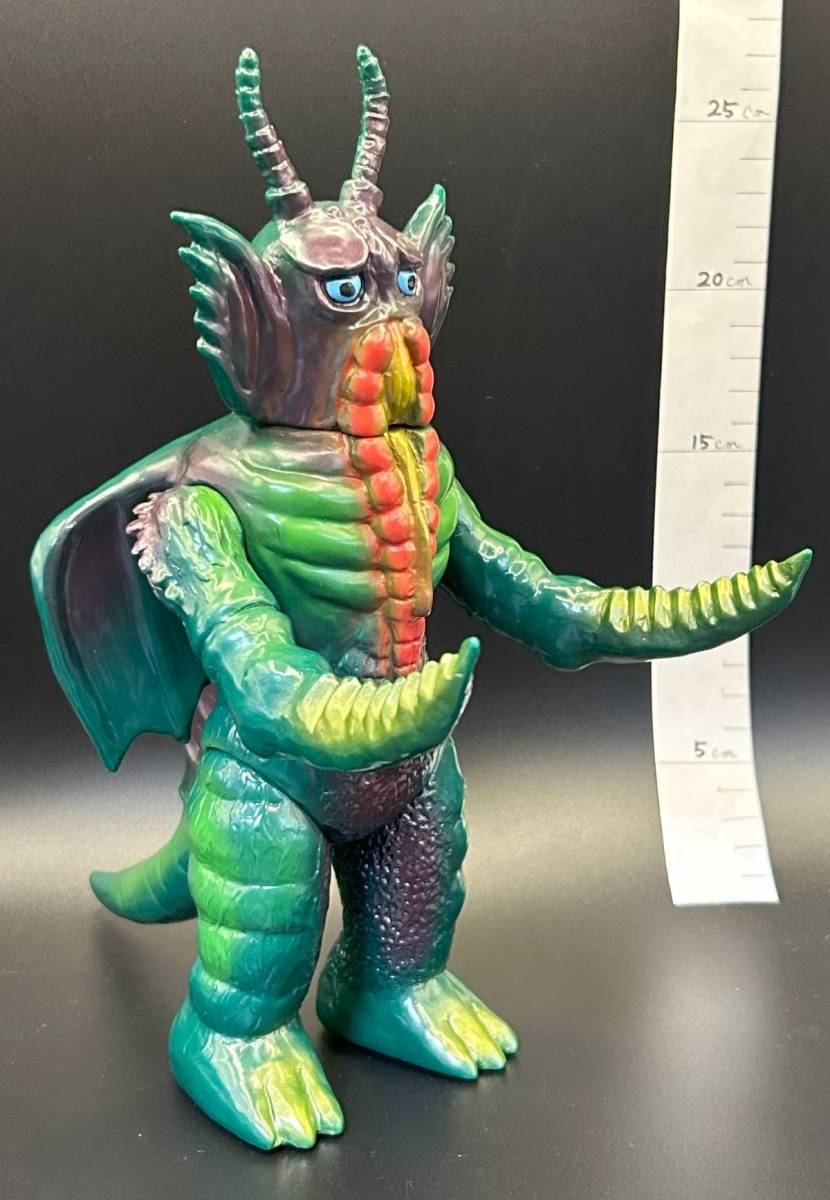 【傷や汚れあり】マーミット Marmit 2010 ゼミストラー（※多少の歪み、表面ベタつき感があり）ウルトラマンA ソフビの落札情報詳細 - ヤフオク落札価格検索 オークフリー