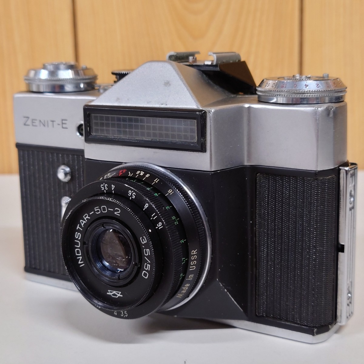 【やや傷や汚れあり】1円~【動作未確認】ゼニット ZENIT-E INDUSTAR-50-2 3.5/50 コンパクトフィルムカメラ ボディ レンズ セット 一眼レフ G120096の落札情報 ...