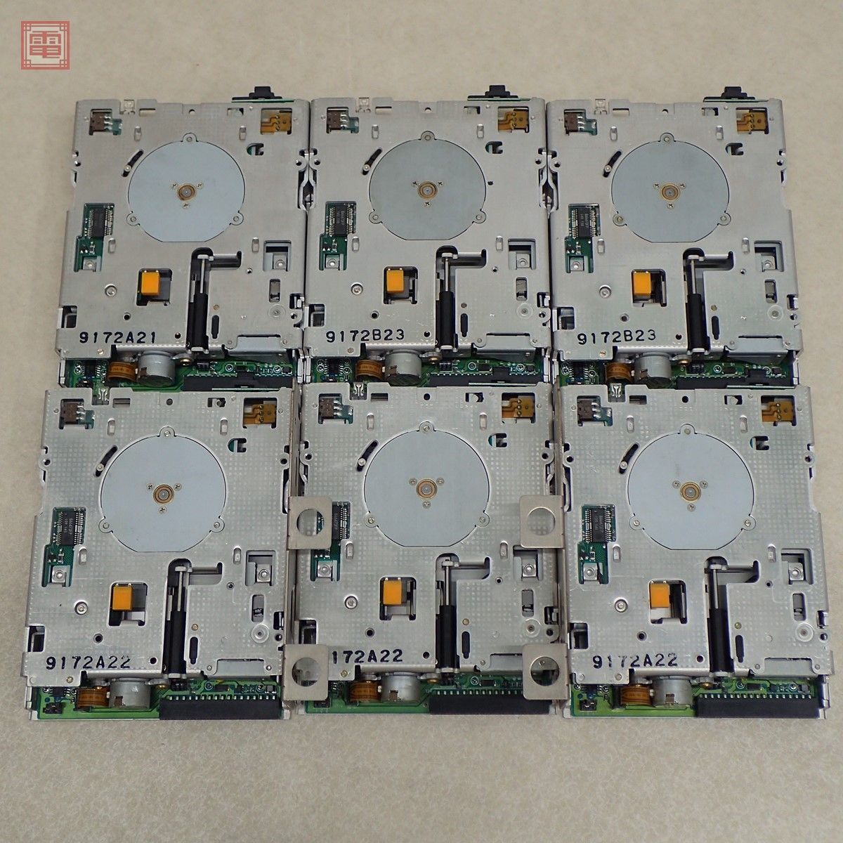 【未使用】5インチベイ取付パネル 3.5インチドライブ用変換ブラケット (HDD FDDフロッピーディスク PCケース変換マウンタ)の落札情報 ...