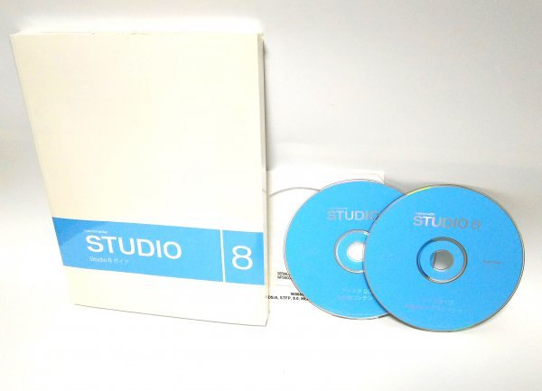【傷や汚れあり】【同梱OK】 Studio 8 Macromedia (Adobe) デザイン系統合ソフト Dreamweaver 8 FLASH Professional 8 ...