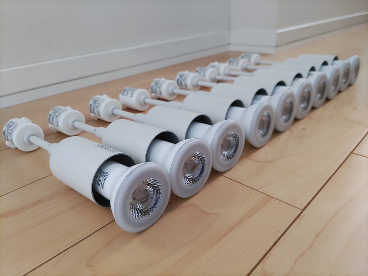 【やや傷や汚れあり】★② 10個セット 東芝製 東芝ライテックス LEDレール照明 LEDS88024R ★の落札情報詳細 - ヤフオク落札価格検索 オークフリー