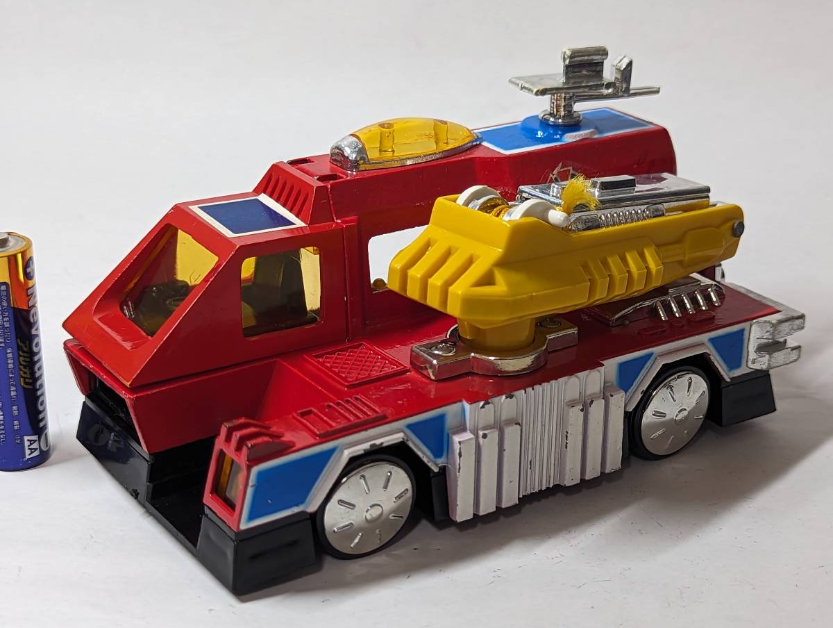 【傷や汚れあり】タカトク 冒険ファミリー ここは惑星0番地 フジ号 Zキャラクター 超合金 1977年 当時物 3493の落札情報詳細 - Yahoo!オークション落札価格検索 オークフリー