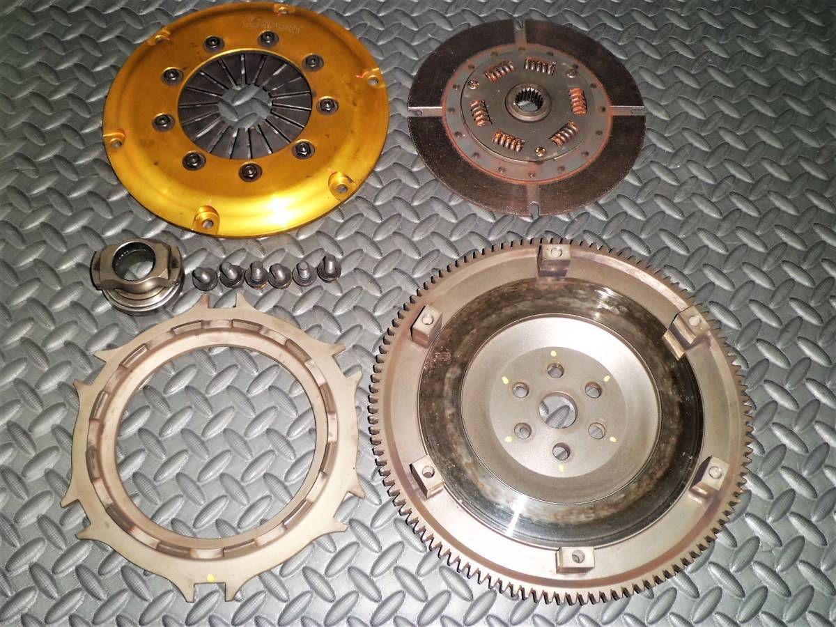 【新品】三菱ふそう キャンター FE71DB 純正パワーシリンダー純正レリーズベアリング：ME540216の落札情報詳細 - ヤフオク落札価格 ...
