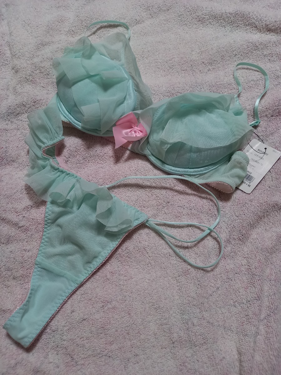 【未使用】ravijour ラヴィジュール アクア×ピンクリボン×ヒラヒラ×ブラtバックセットの落札情報詳細 ヤフオク落札価格検索 オークフリー