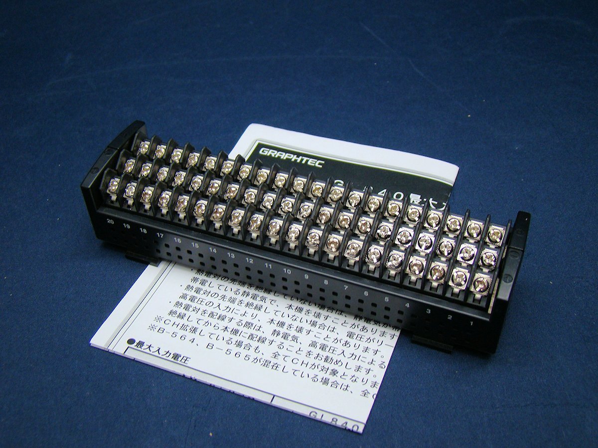 【目立った傷や汚れなし】GRAPHTEC グラフテック B564 GL840用 20CH拡張標準端子台 B-564 中古の落札情報詳細 - ヤフオク落札価格検索 オークフリー