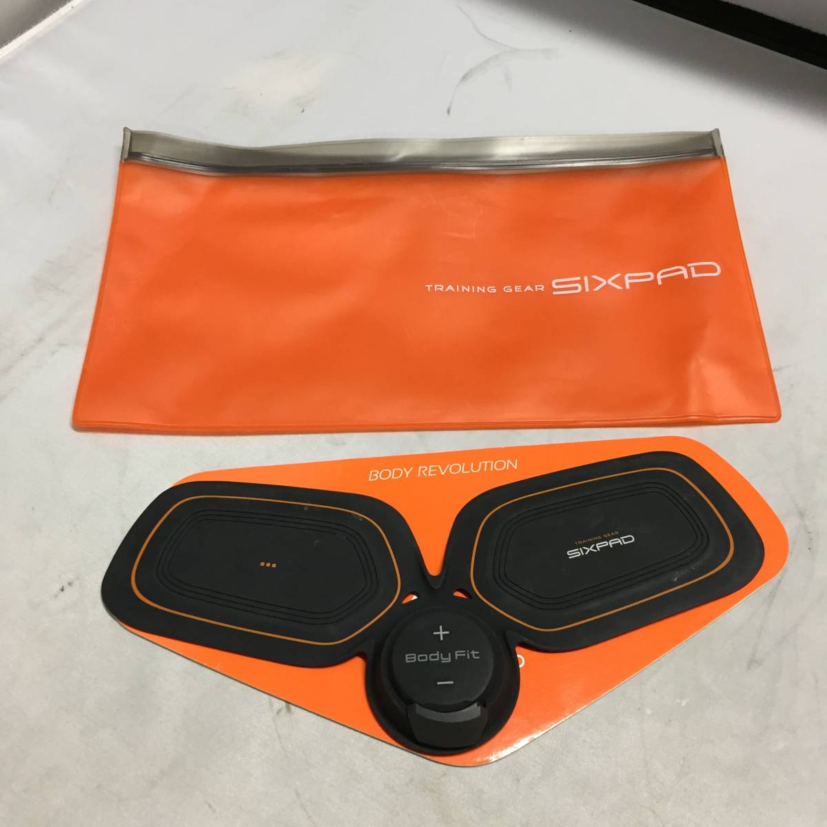 【傷や汚れあり】 MTG SIX PAD Body Fit シックスパッド ボディフィット ② 【23/0829/01の落札情報詳細 - ヤフオク落札価格検索 オークフリー