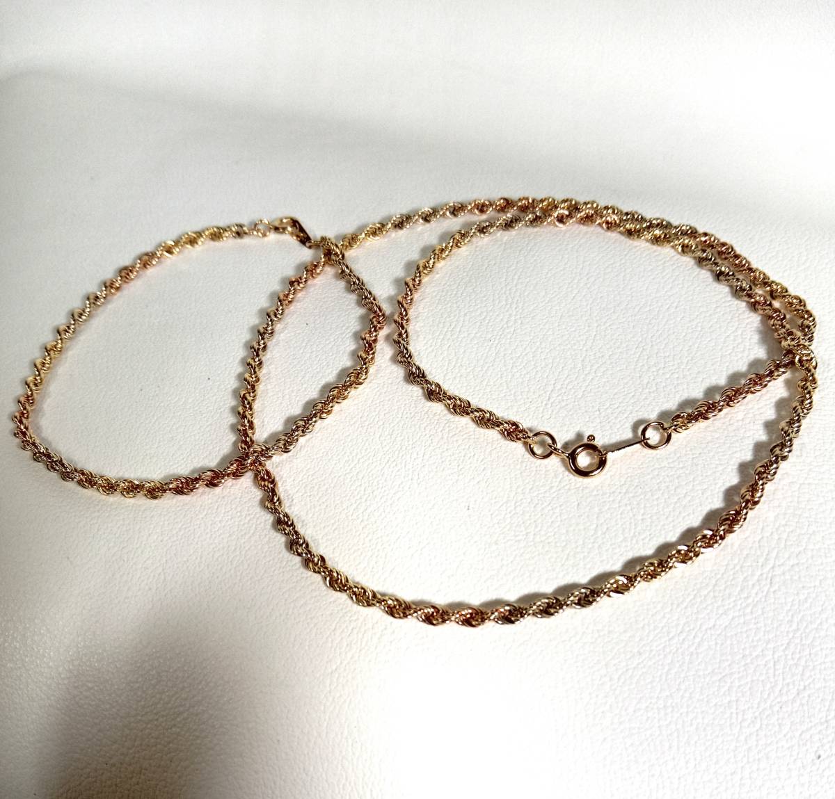 【やや傷や汚れあり】【2カラー／セット】K18/K18PG／ロープチェーン／ネックレス&ブレスレット／4.9g(ネック3.3g/ブレス1.6g)／60cm(ネック42cm/ブレス18cm)の ...